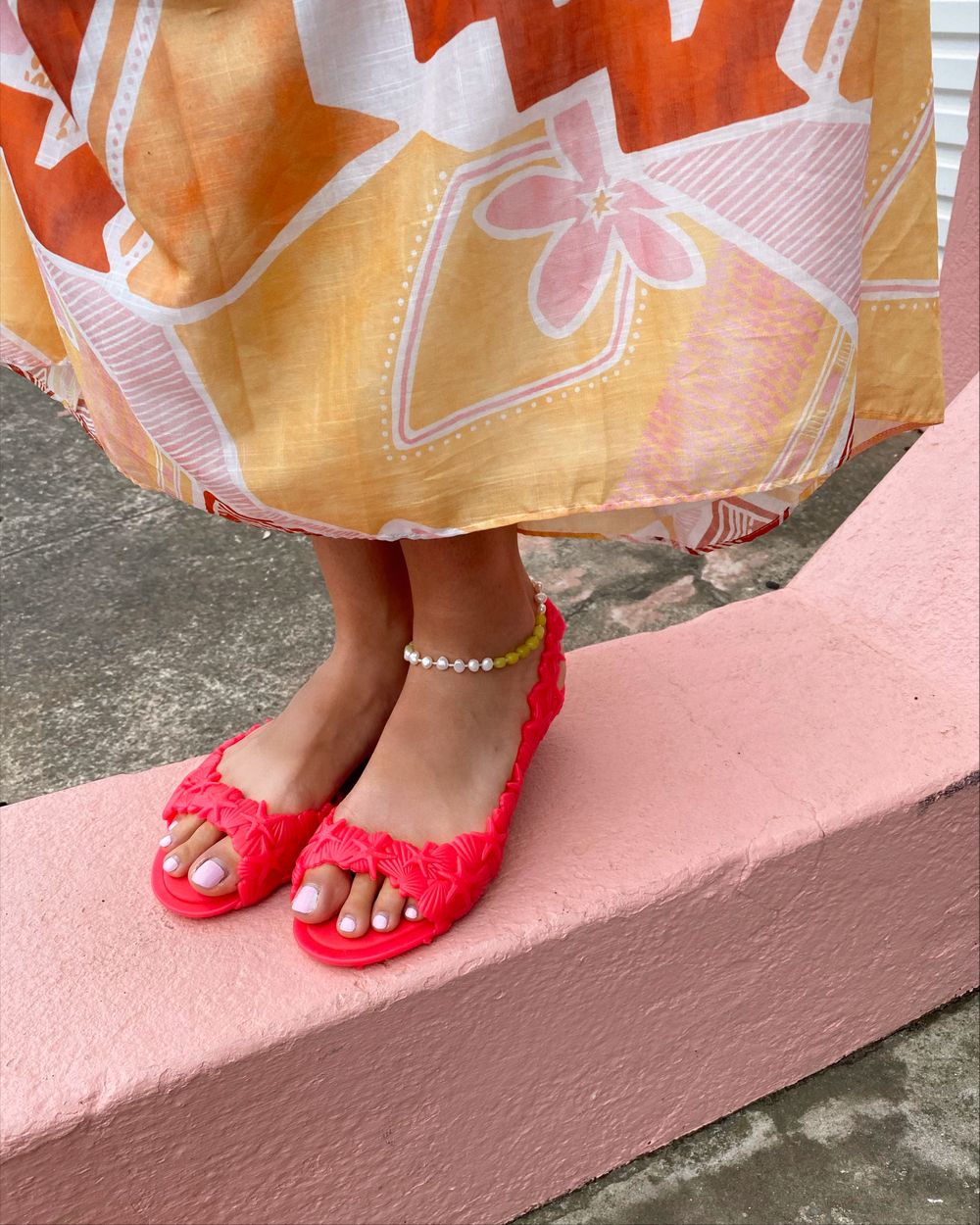 Sunies Official: Earth's Sole-Mate