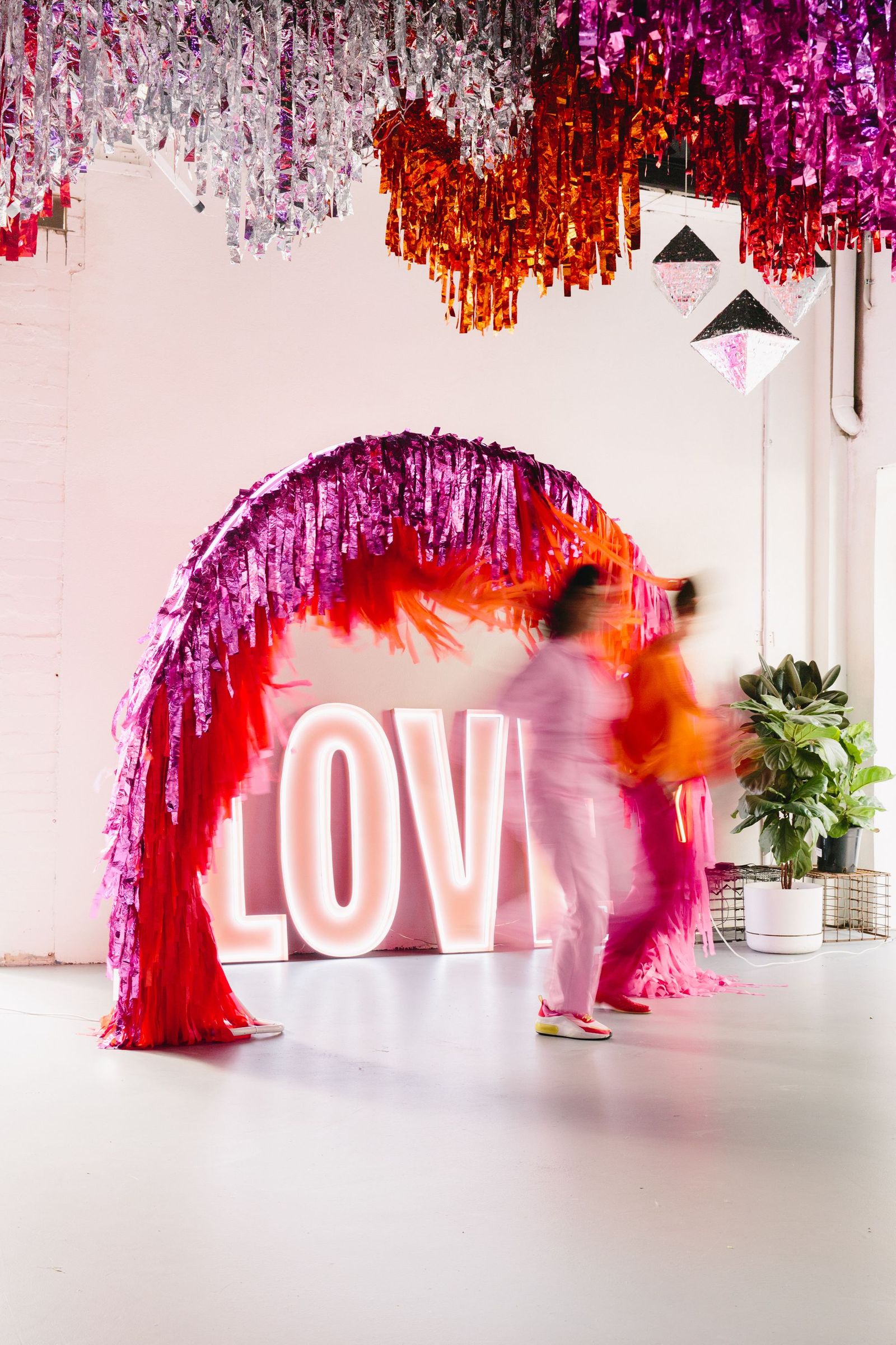 Bangin Hangins: Unforgettable Gatherings with Eco-Friendly Hangings