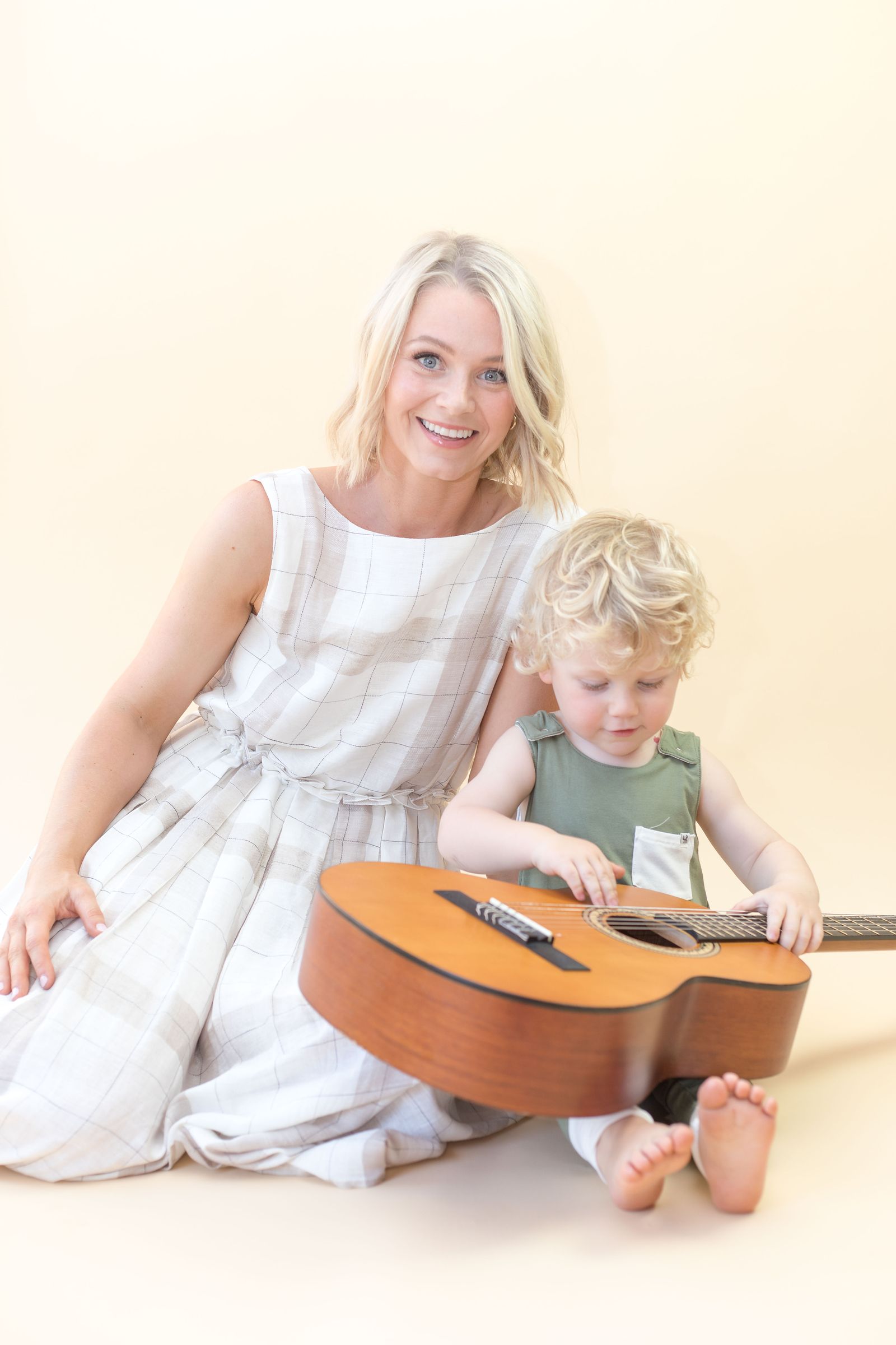 Moosey Moose: Baby Clothing that Grows with Your Child