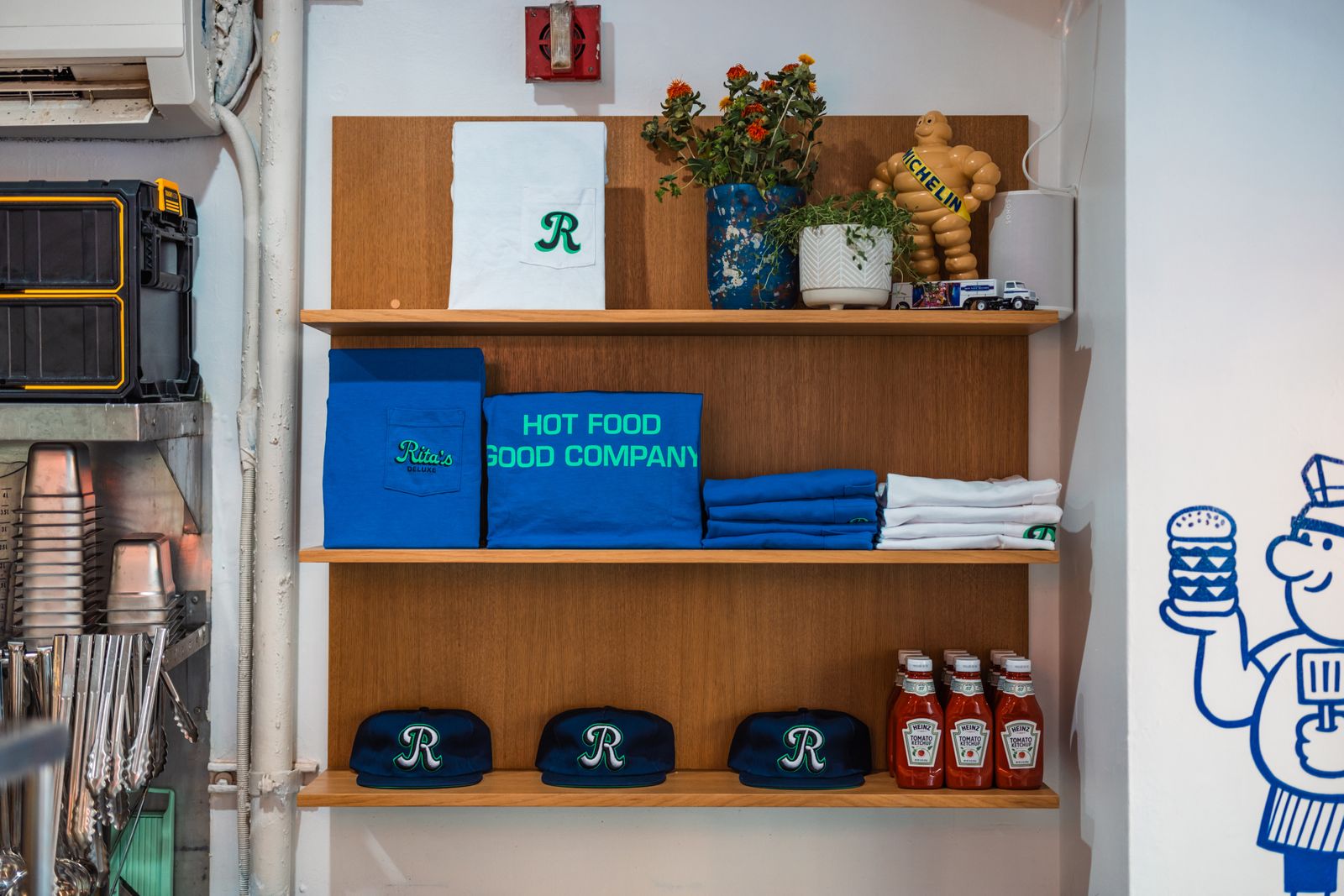 Rita’s Deluxe x noissue